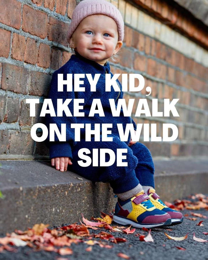 MiniMeis shoulder carrier - MiniMeis backpack - Gamechanger shoes